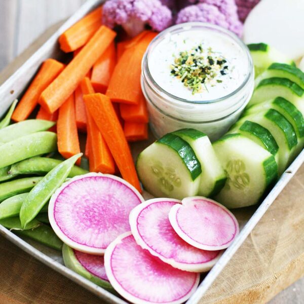 A Simple Easter Veggie Tray